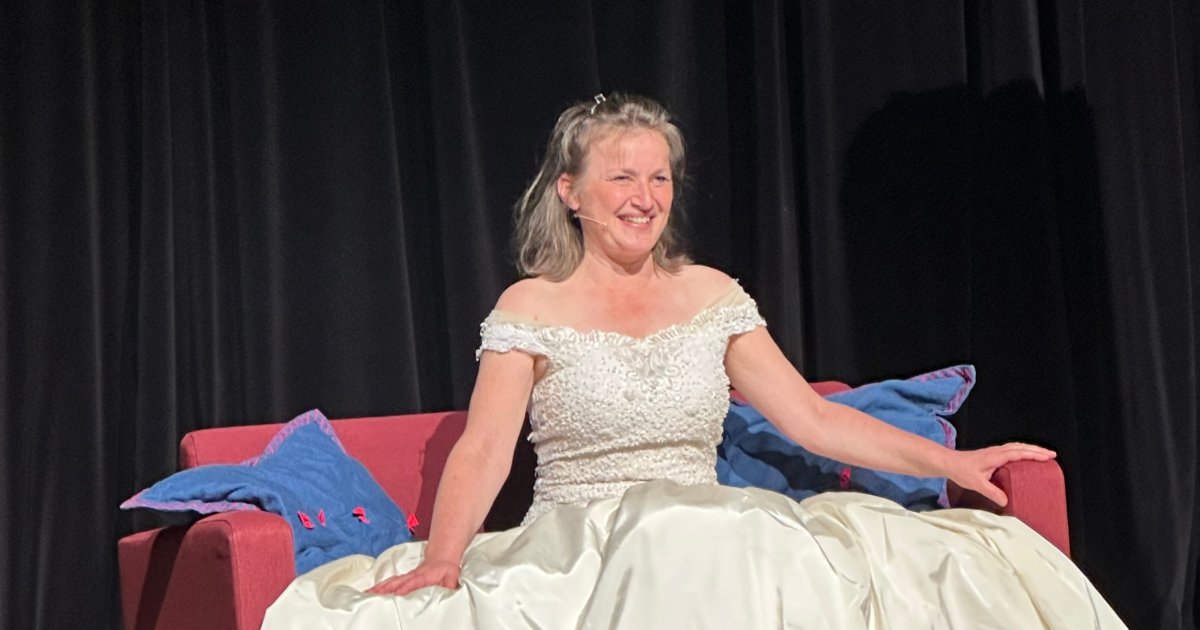 Veranstaltung "Cavewoman" zum Weltfrauentag in Lohfelden | Gemeinde ...